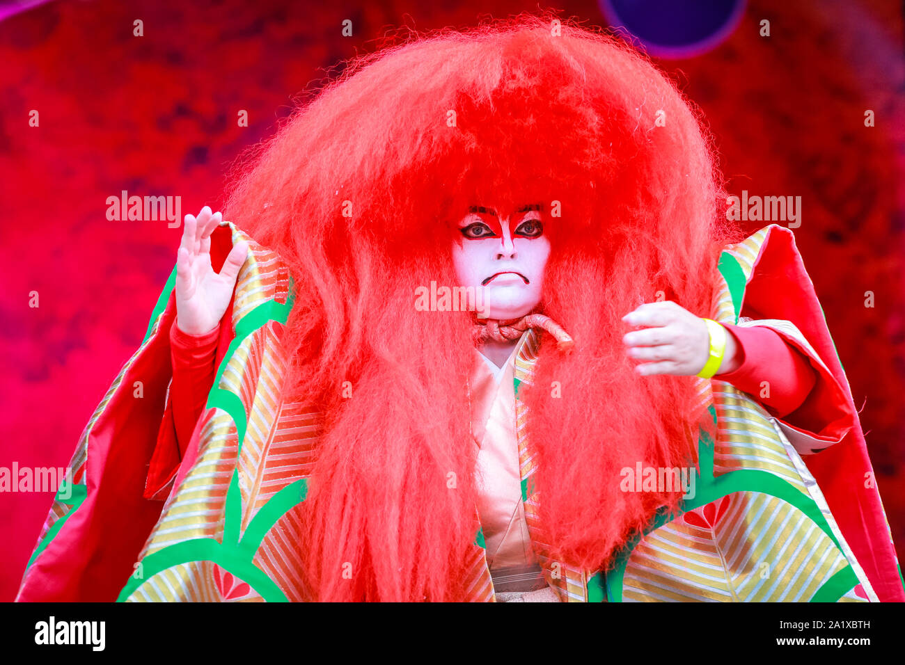 Kabuki dance hi-res stock photography and images - Alamy