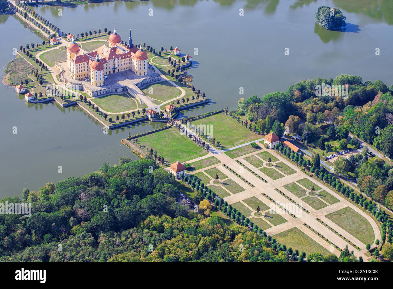 Moritzburg castle hi-res stock photography and images - Alamy
