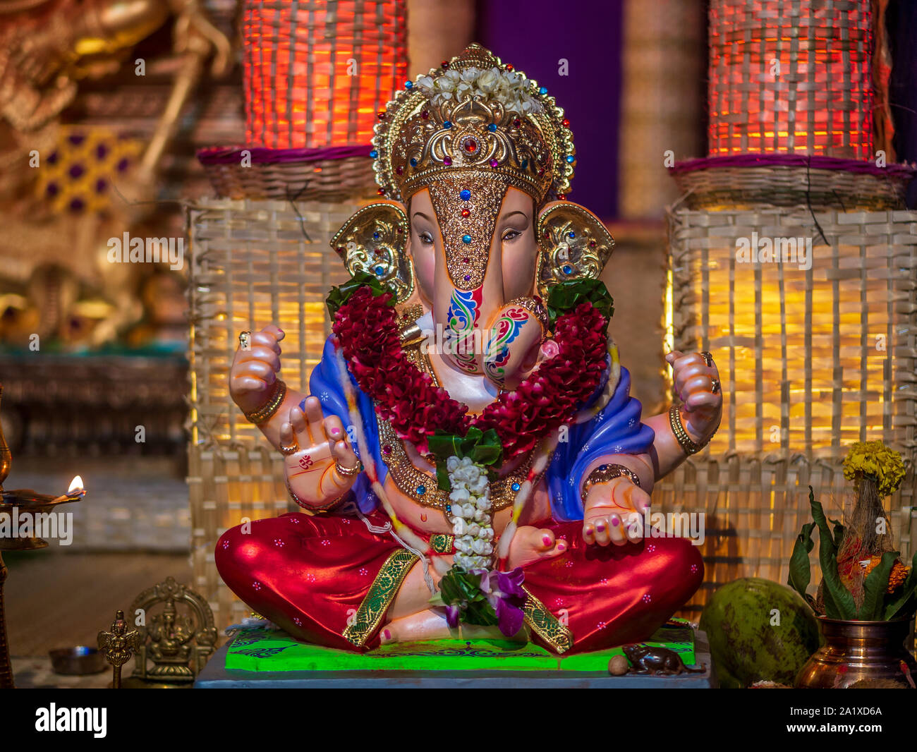 Beautiful statue of Lord Ganesha Stock Photo - Alamy