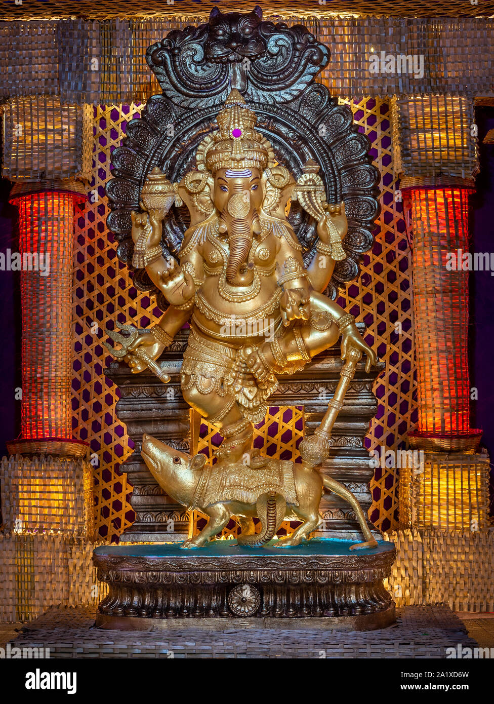 Beautiful statue of Lord Ganesha Stock Photo - Alamy