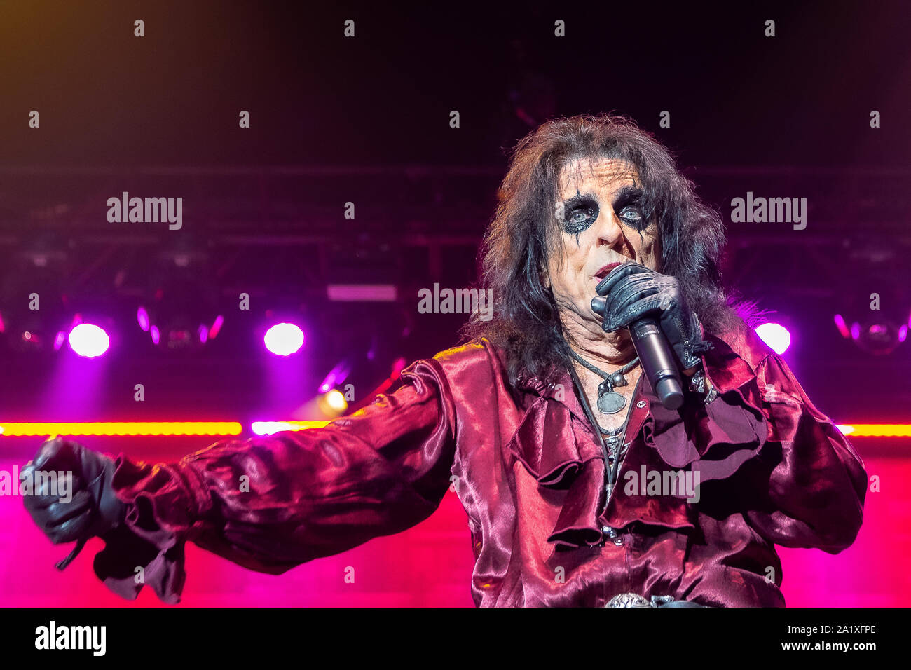 Alice Cooper, famous rock singer. , Ol Black Eyes is Back tour ...