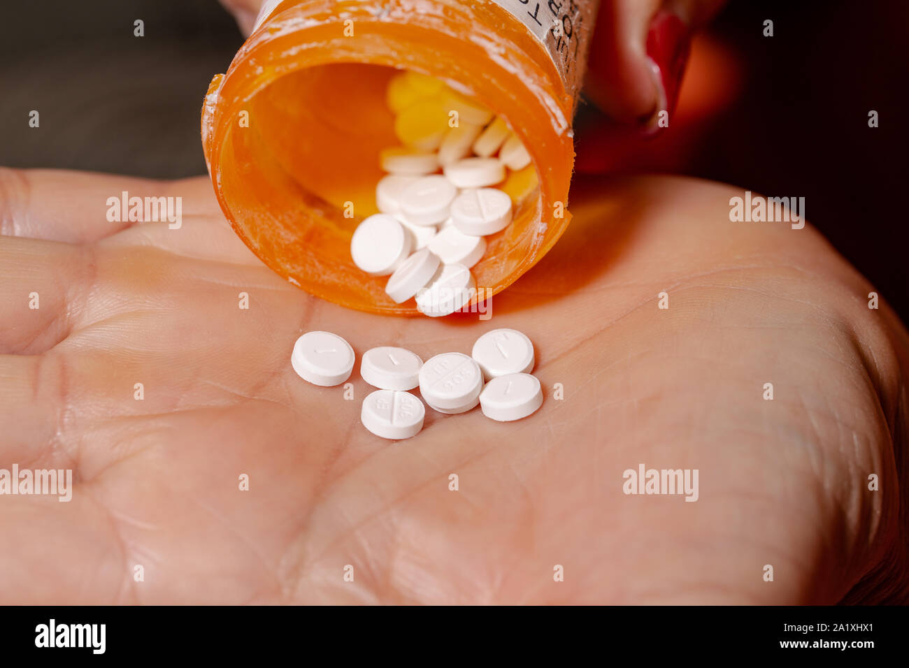 Drugs container hi-res stock photography and images - Alamy