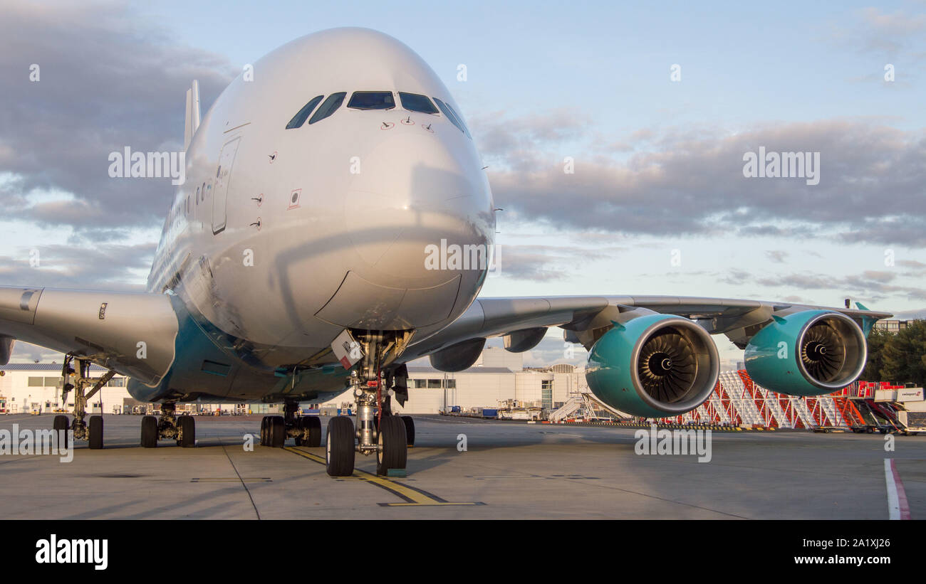 High fly airbus a380 super jumbo jet plane hi-res stock photography and ...
