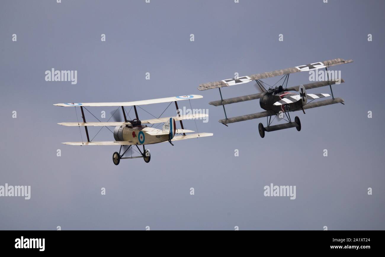 Great War Display Team - Sopwith Triplane and Fokker Dr1 Triplane ...