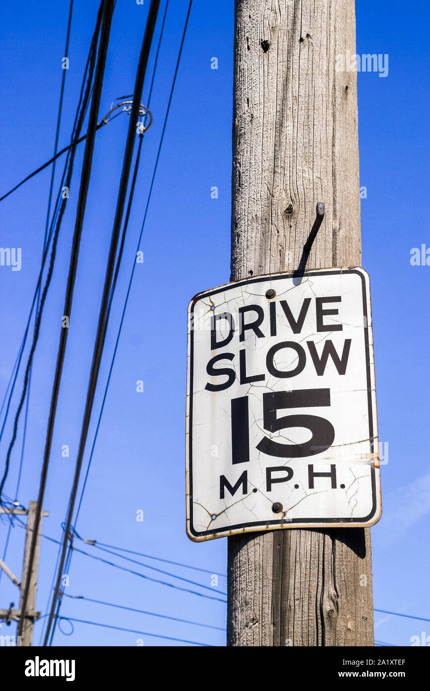 Street light on wooden pole hi-res stock photography and images - Alamy