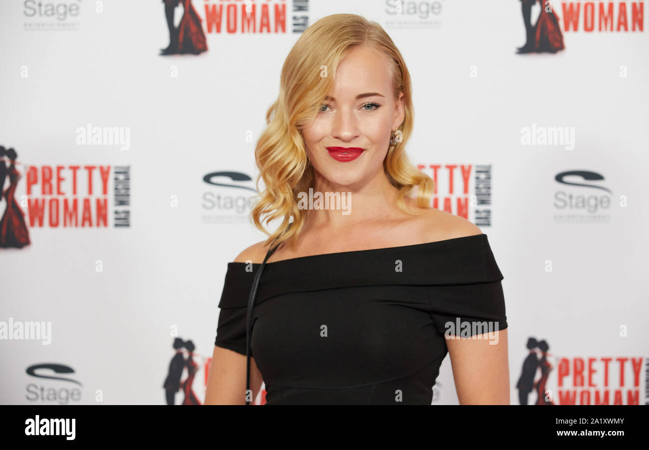 Hamburg, Germany. 29th Sep, 2019. Valerie Huber, actress, comes to the ...