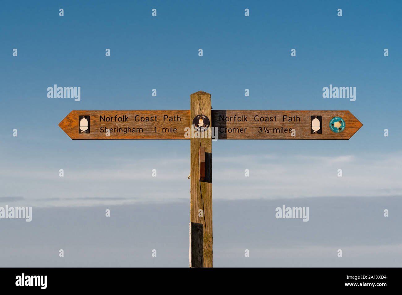 Norfolk coast path sign Stock Photo - Alamy