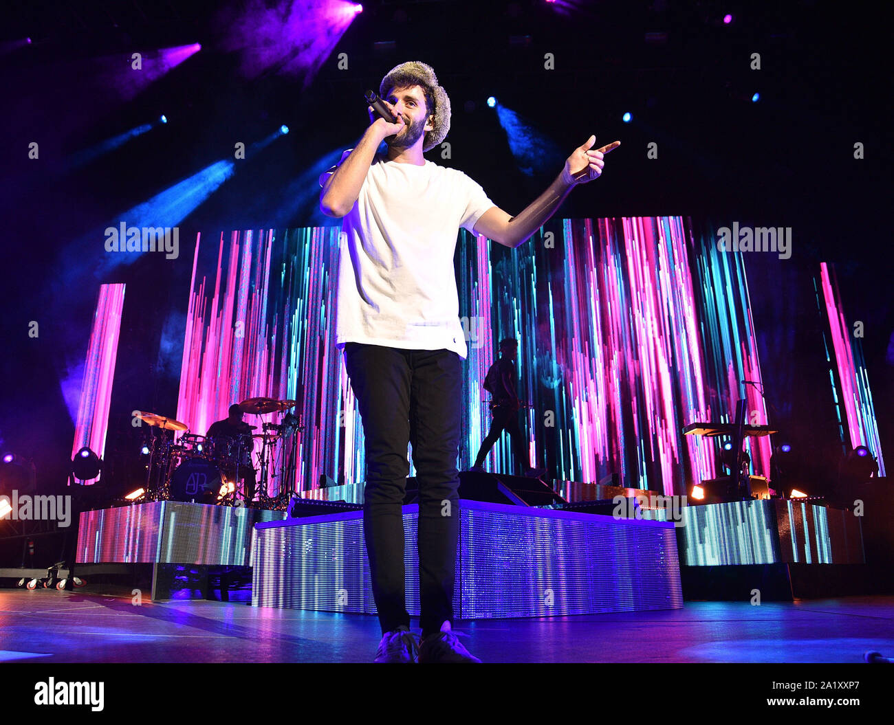 Jack met and ryan met of the band hi-res stock photography and images ...