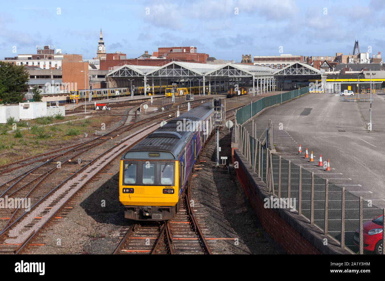Arriva Northern rail class 142 pacer train + class 150 sprinter departing from Southport railway ...