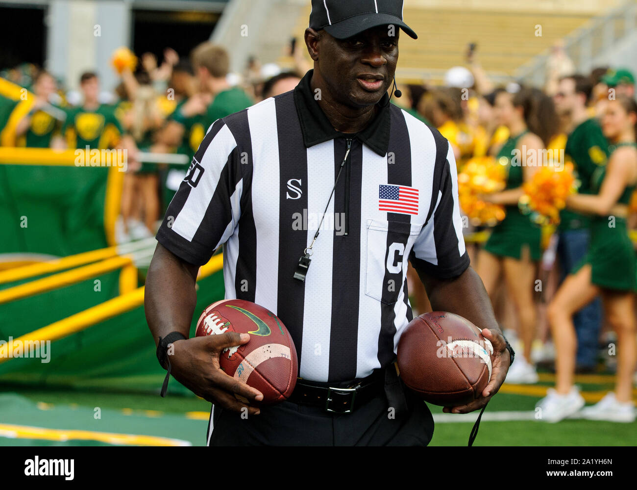 Waco, Texas, USA. 28th Sep, 2019. Referee carries the game balls on the ...
