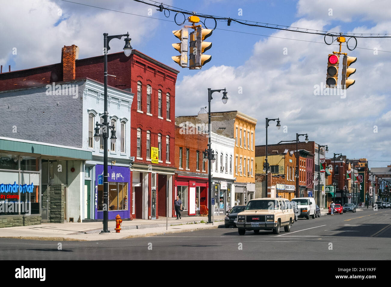 Shop front old commercial shopping mall hi-res stock photography and ...
