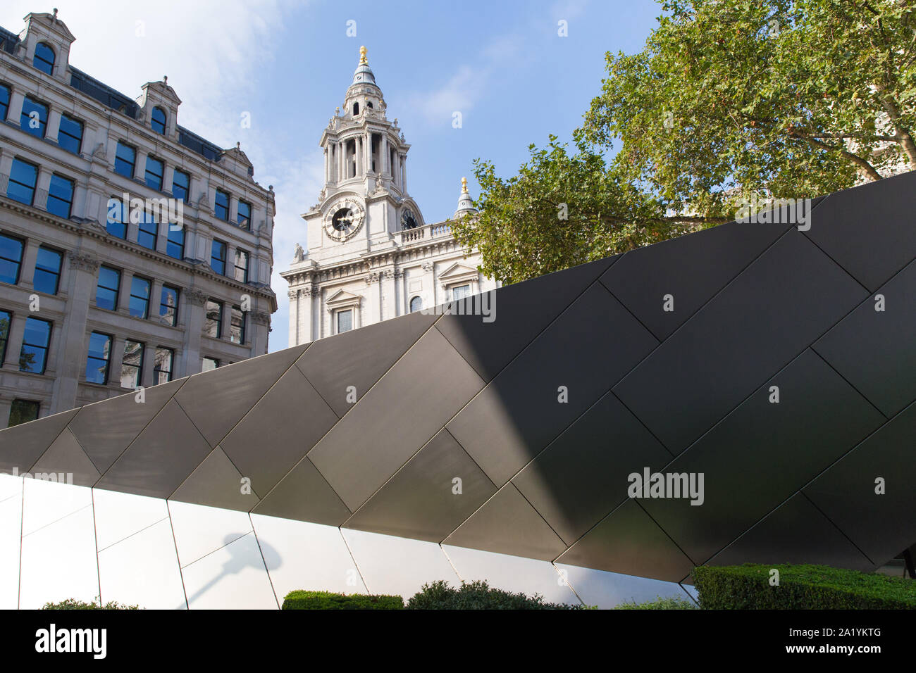 City of london information centre hi-res stock photography and images ...