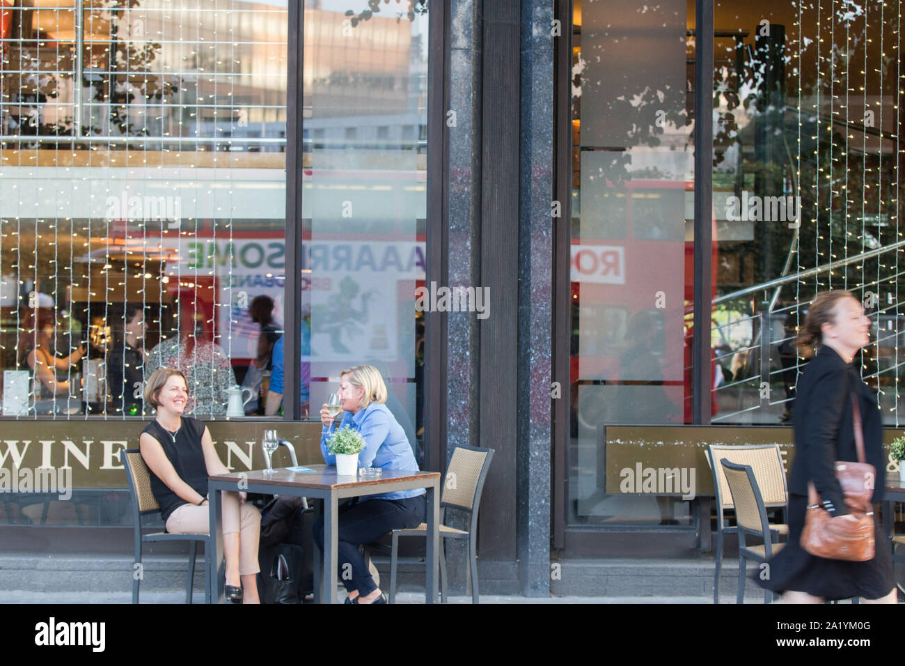 One New Change Stock Photo - Alamy