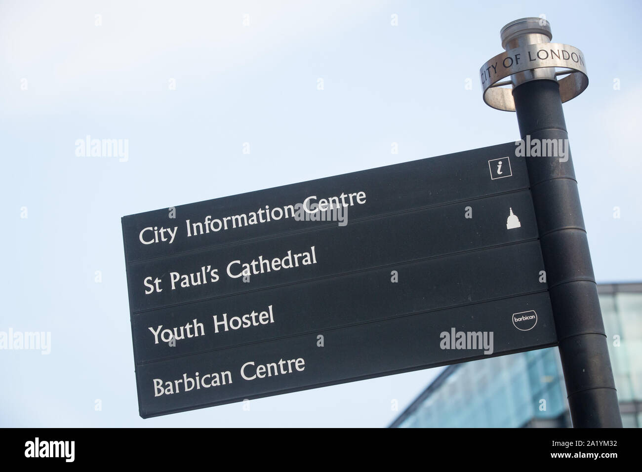 Road sign direction City of London Stock Photo - Alamy