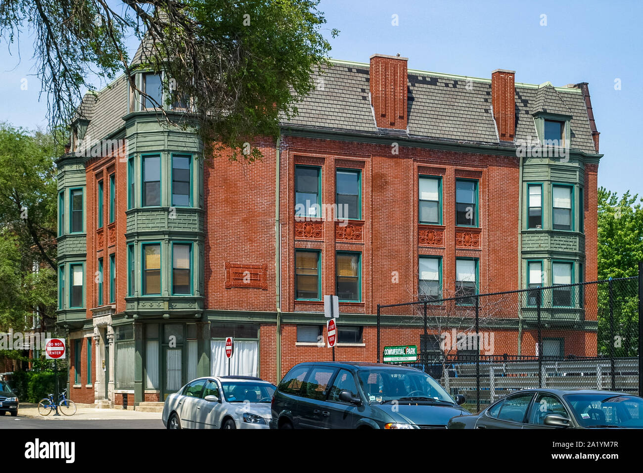 Blatz tied house in the West Town neighborhood Stock Photo - Alamy