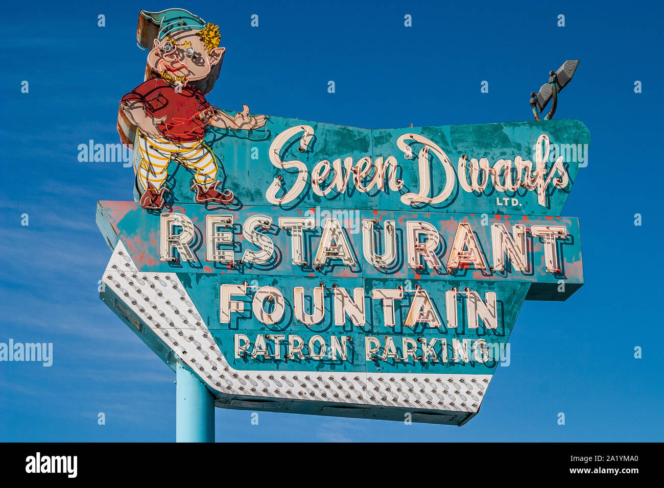 Neon Sign of the Seven Dwarfs Restaurant in Wheaton Stock Photo - Alamy