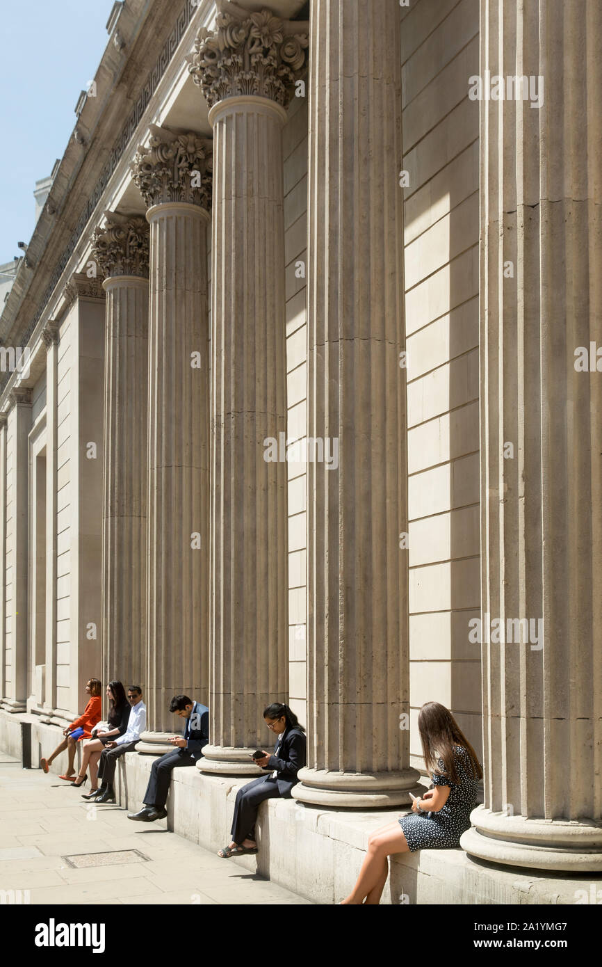 Columns tourism the square mile hi-res stock photography and images - Alamy