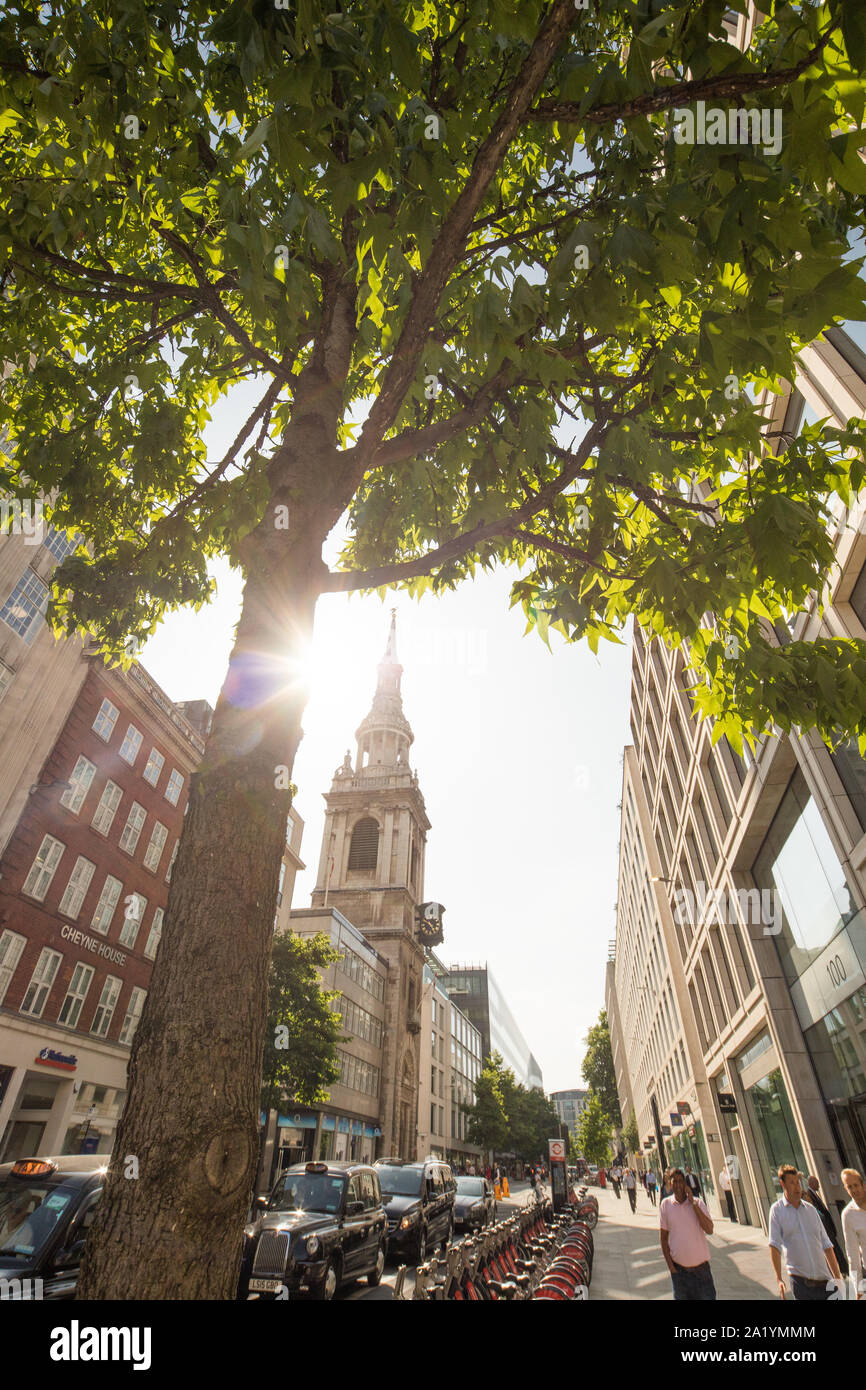 St mary le bow church tower hi-res stock photography and images - Alamy