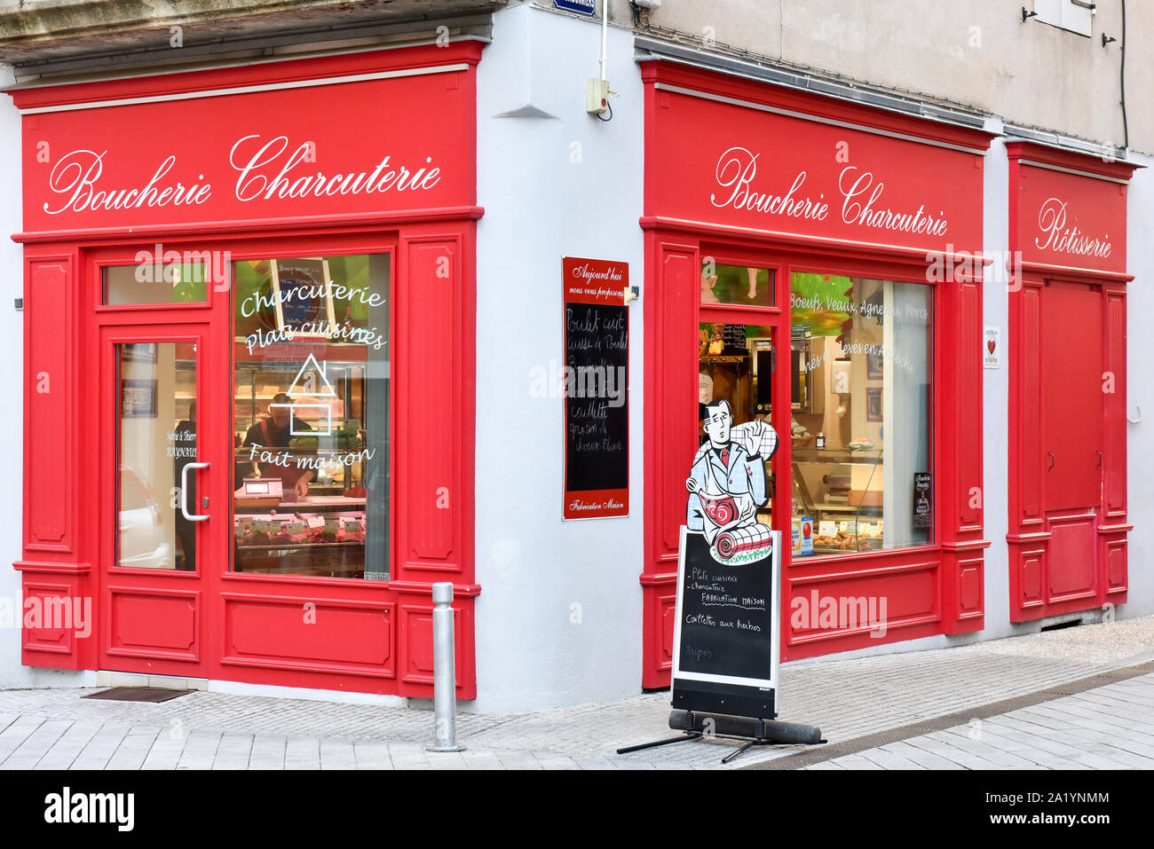 French butcher shop window hi-res stock photography and images - Alamy