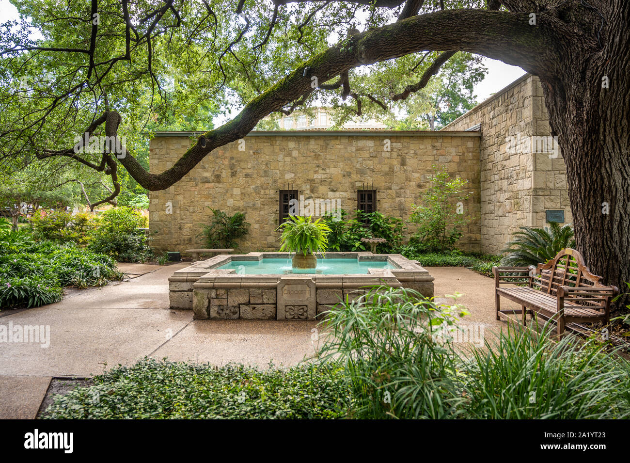 A fountain dedicated to Davy Crockett in the courtyard of The Alamo ...