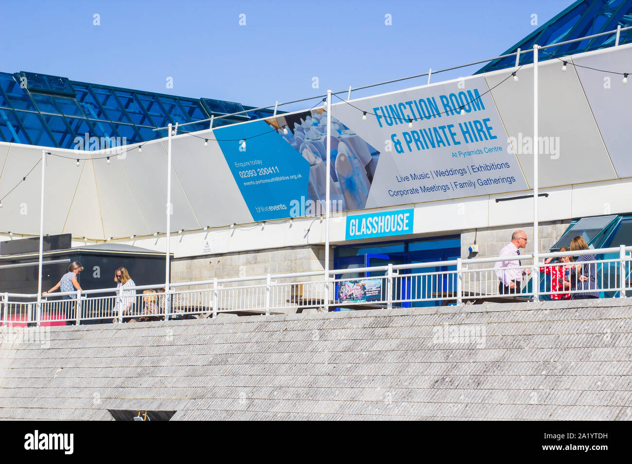 Portsmouth pyramids centre southsea hi-res stock photography and images ...