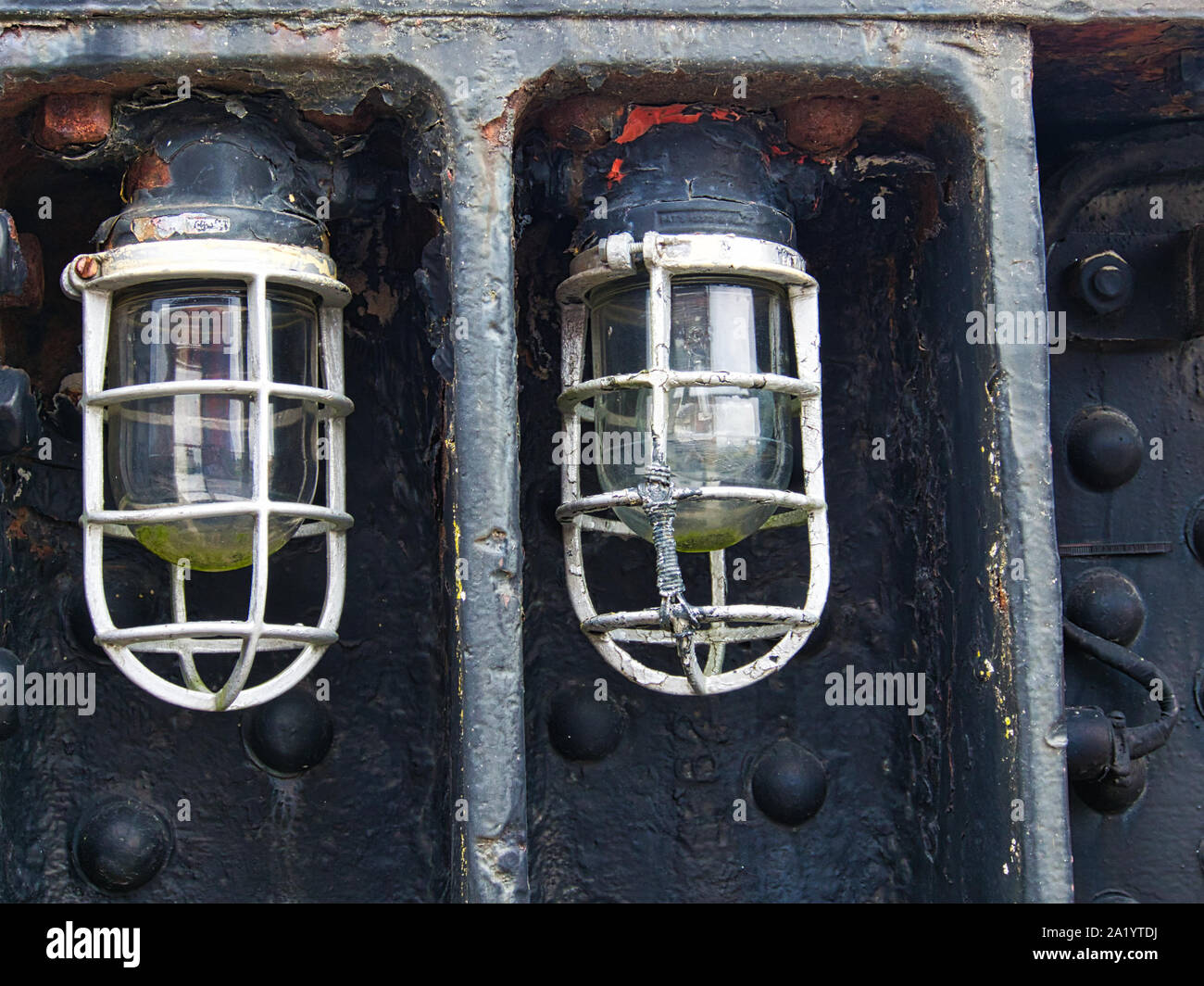 Warning lights on hi-res stock photography and images - Alamy