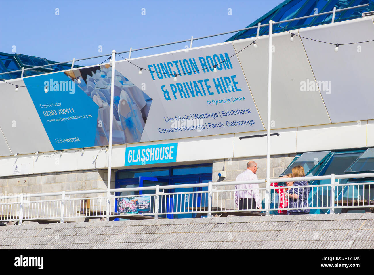 Portsmouth pyramids centre southsea hi-res stock photography and images ...