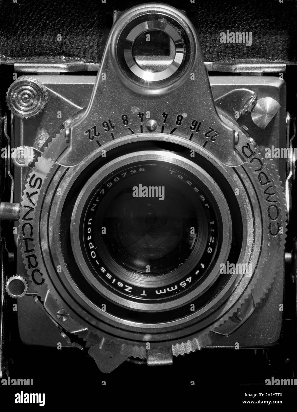 Mechanical Camera High Resolution Stock Photography and Images - Alamy