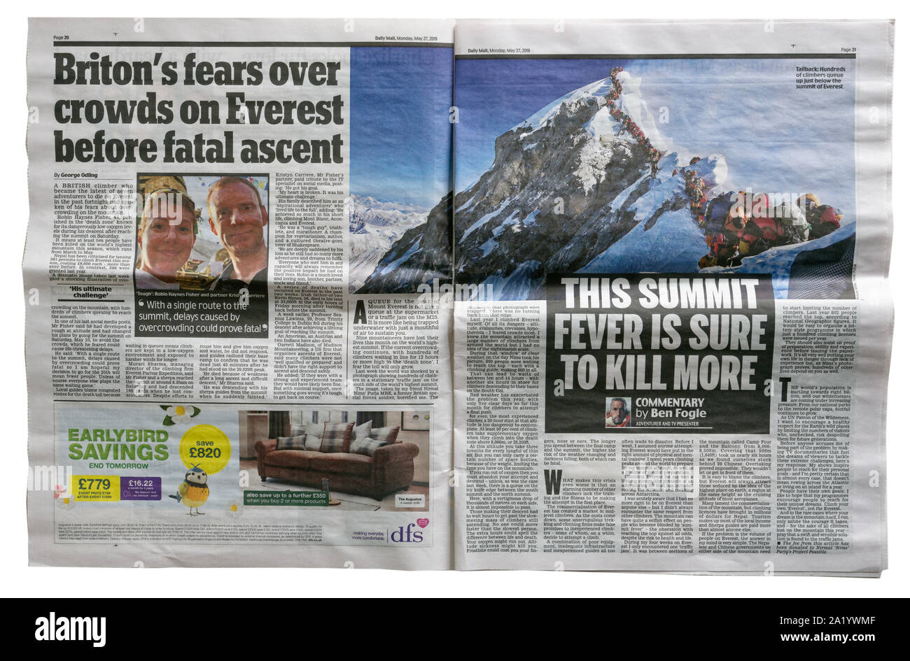 Everest summit queue hi-res stock photography and images - Alamy