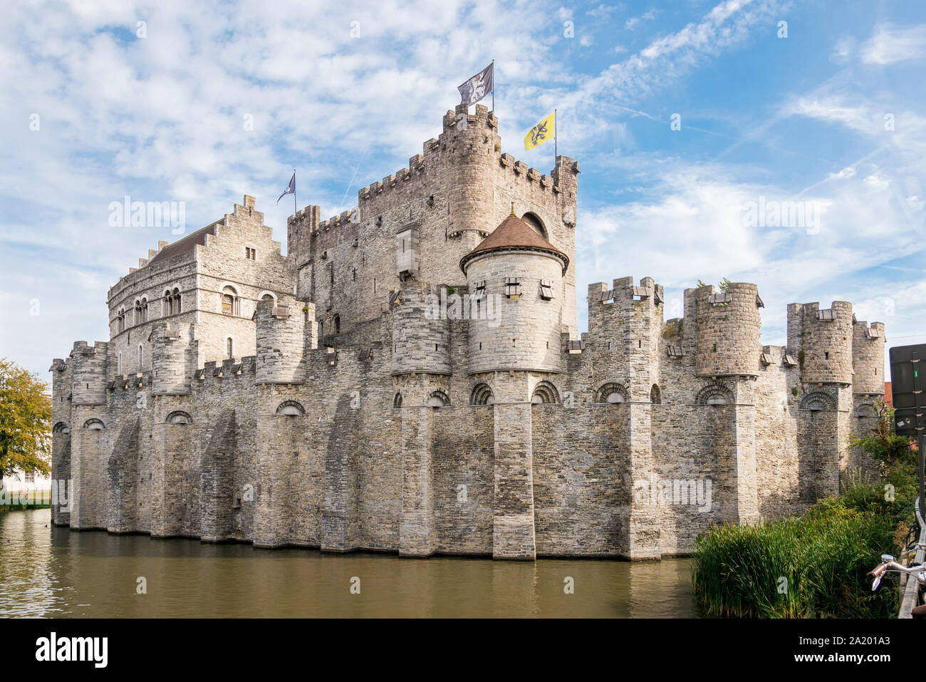Medieval fortress ghent hi-res stock photography and images - Alamy