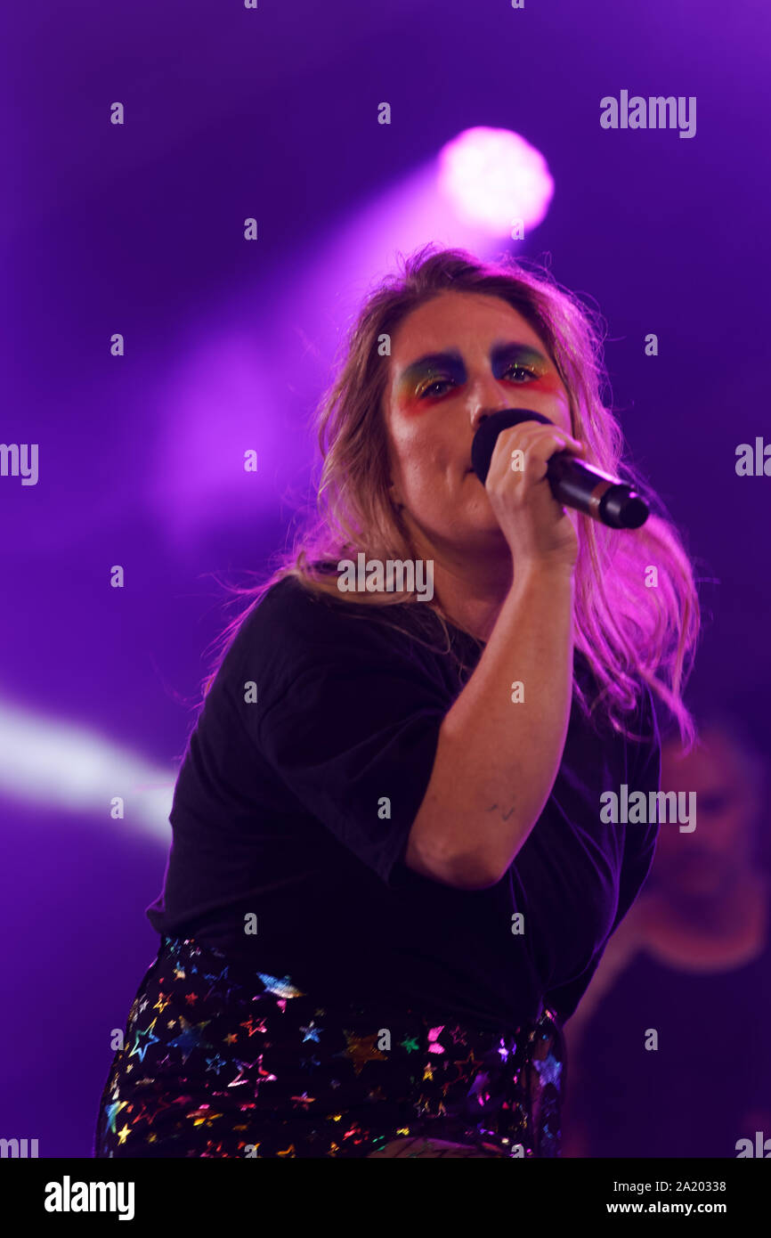 Fanny bloom hi-res stock photography and images - Alamy