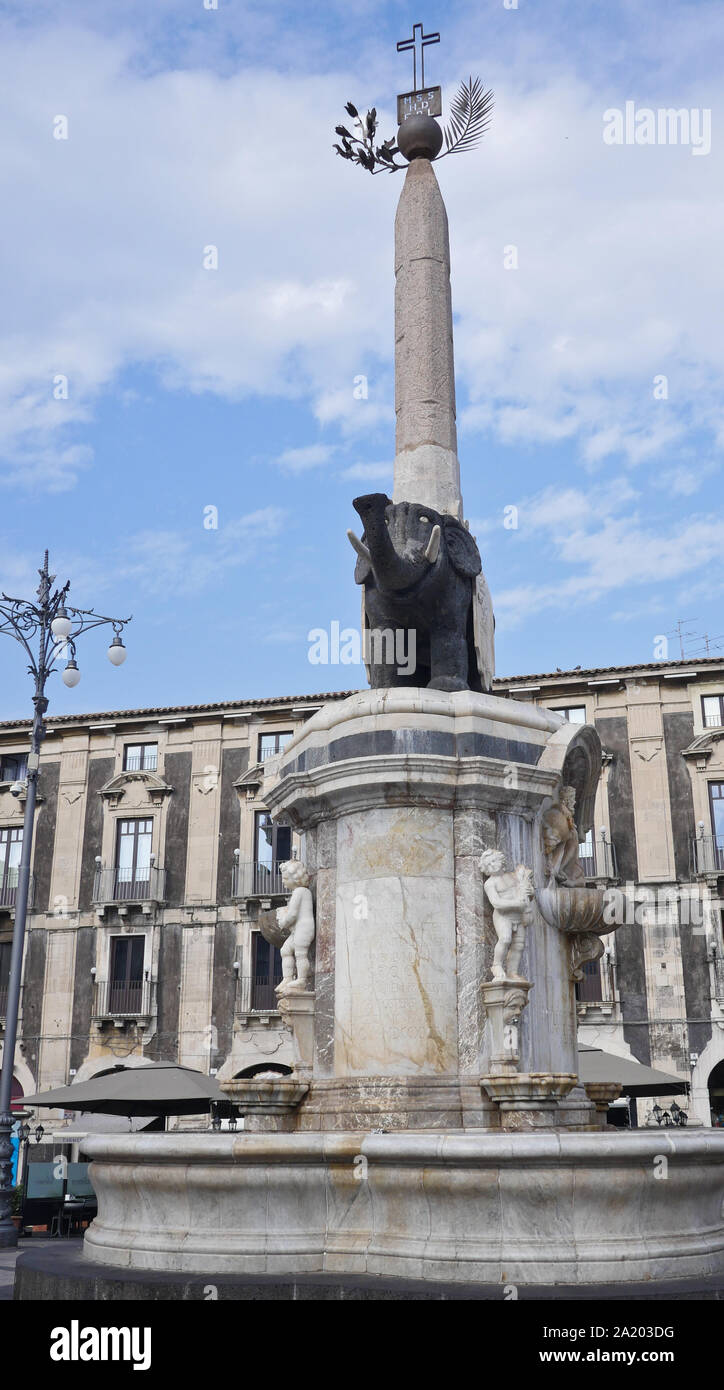 Italy, Catania ancient building and infrastructure Stock Photo - Alamy