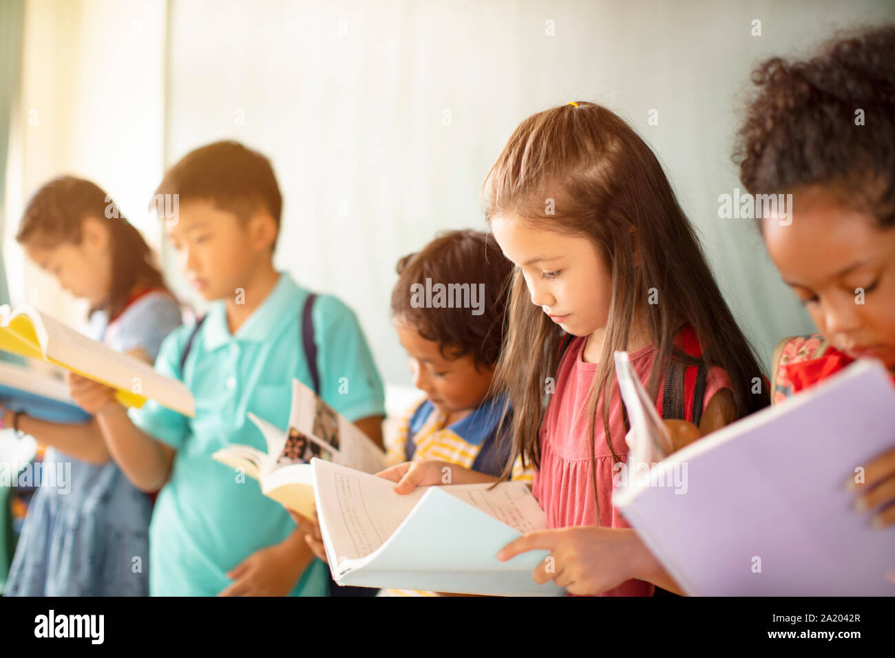 Diverse classroom hi-res stock photography and images - Alamy