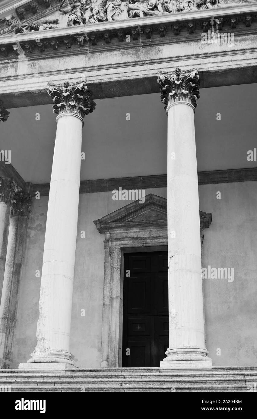 Infrastructure tourism Black and White Stock Photos & Images - Alamy