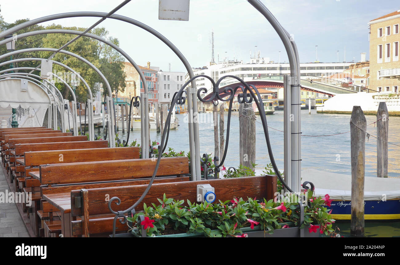 Italy, Venice ancient building and infrastructure Stock Photo - Alamy