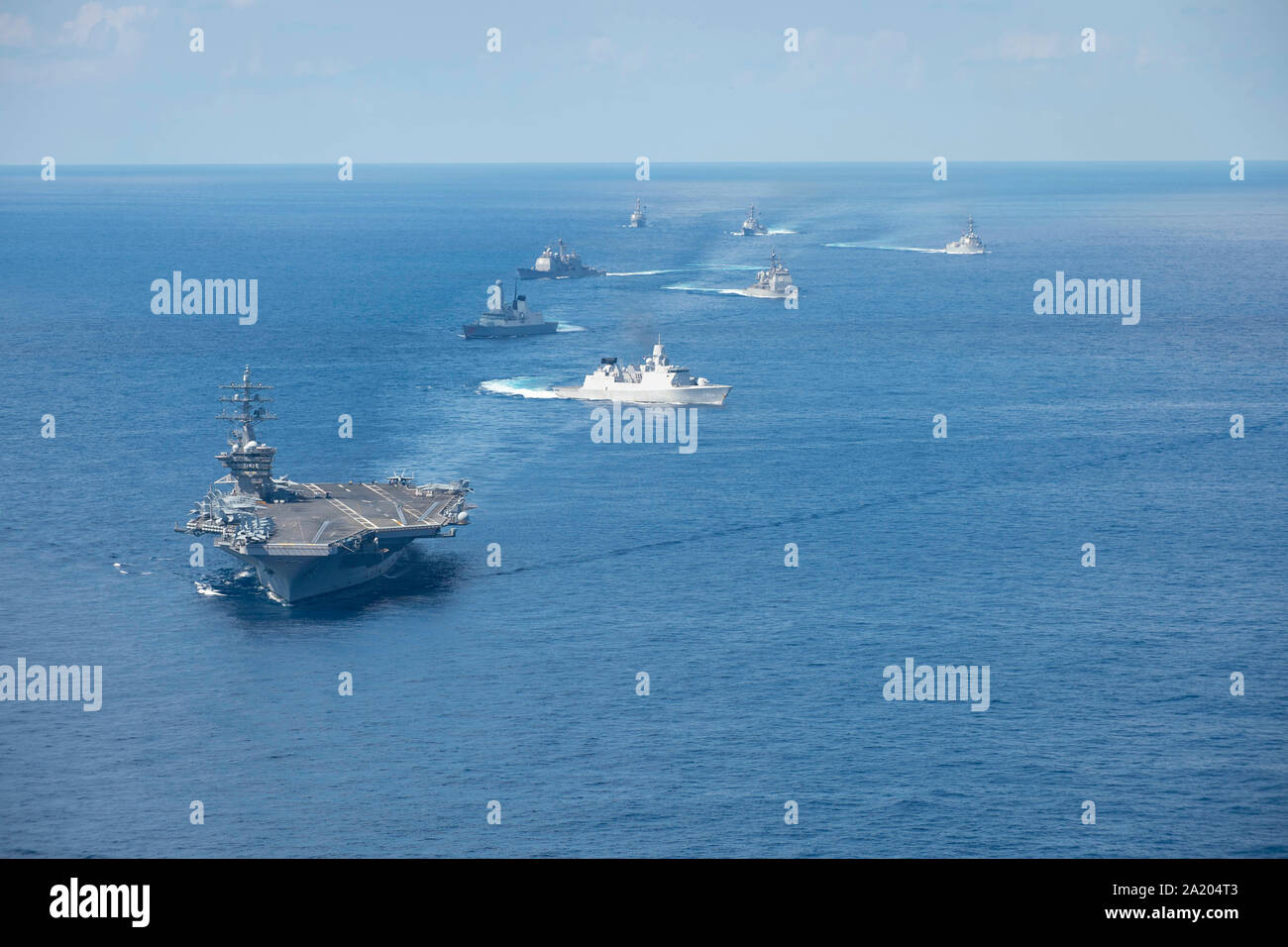 190928-N-QD512-1684 ATLANTIC OCEAN (Sept. 28, 2019) The aircraft ...