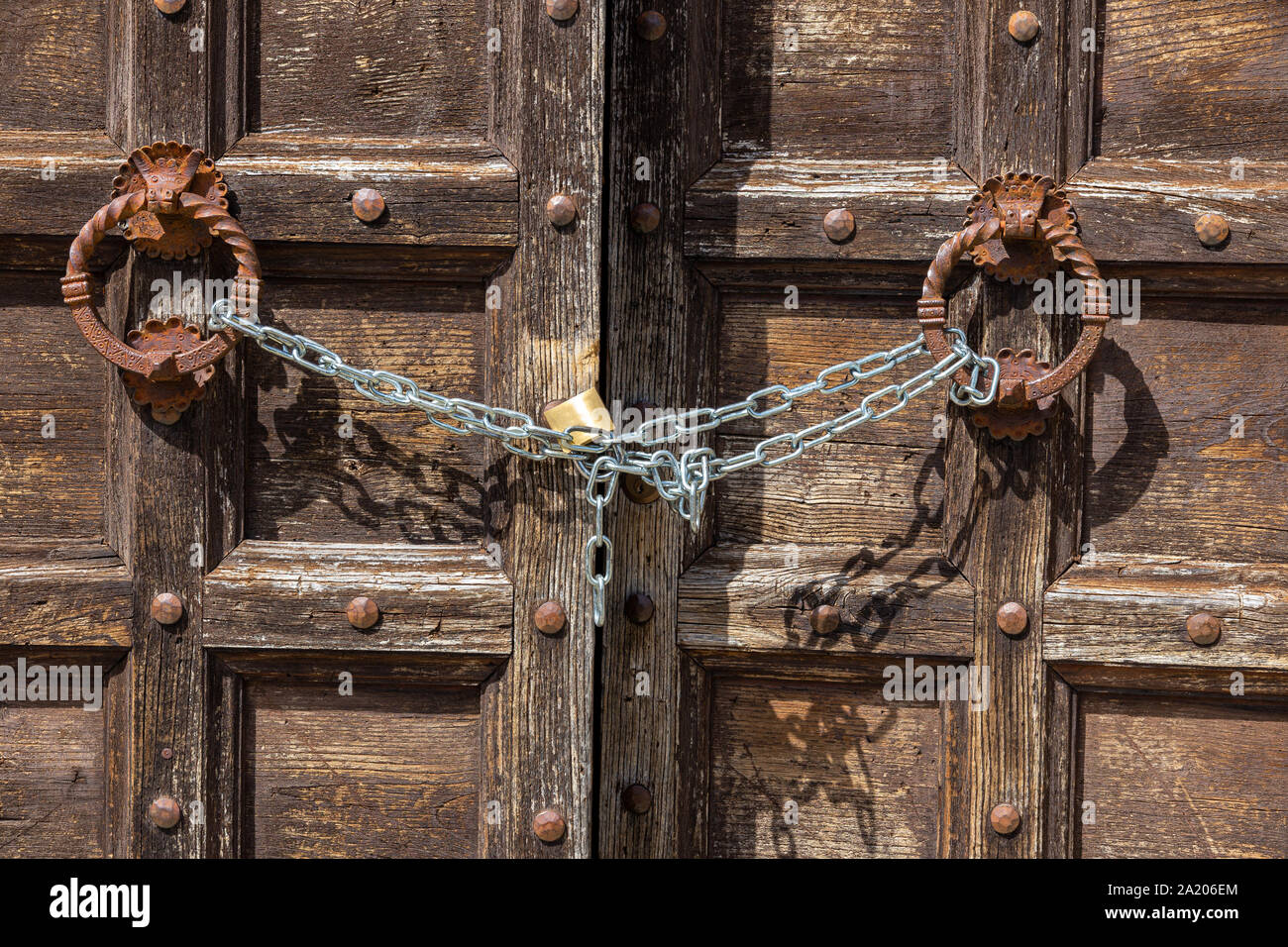 Wooden door ajar hi-res stock photography and images - Alamy