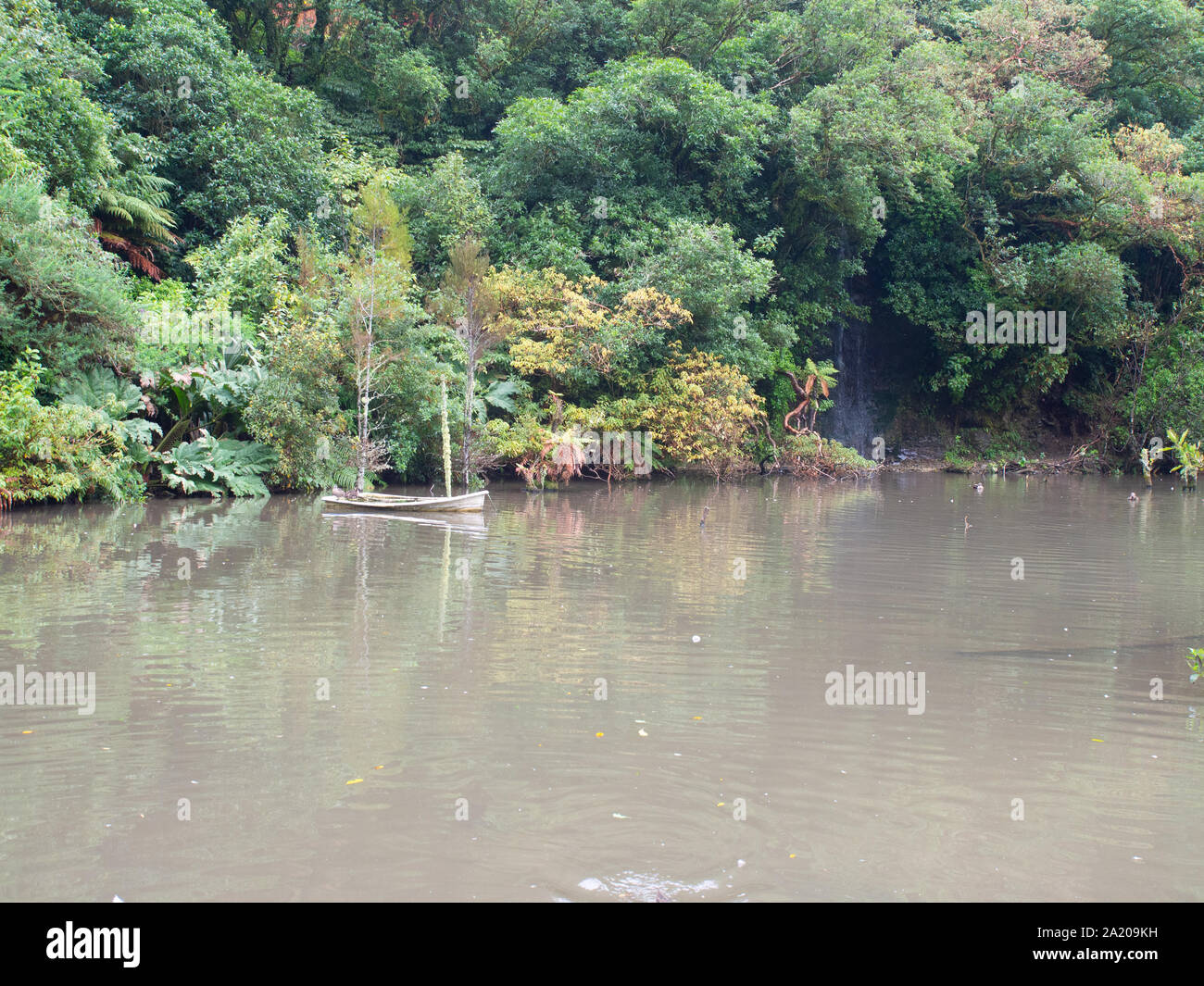 Submerged boat hi-res stock photography and images - Alamy
