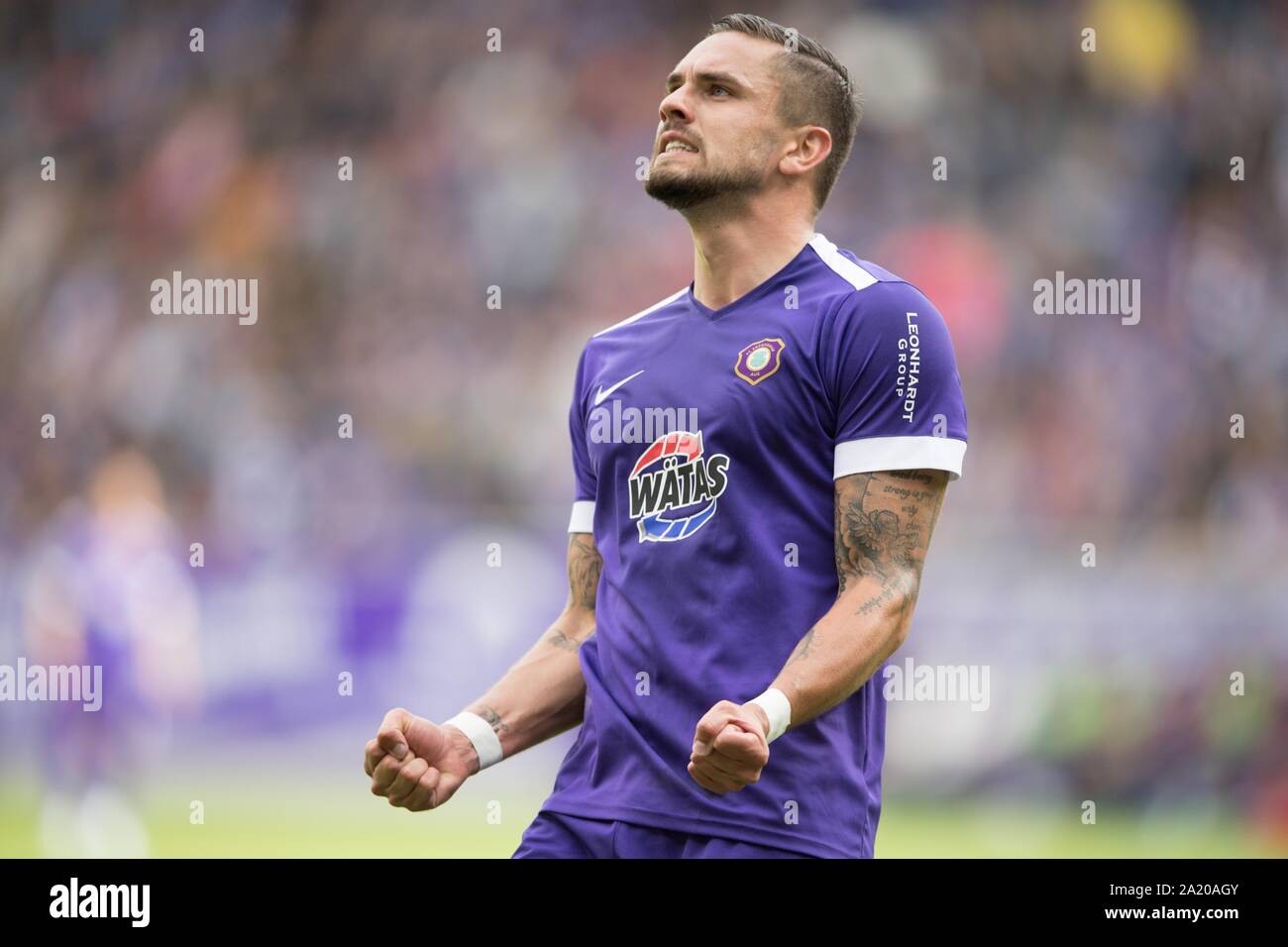 Aue dynamo hi-res stock photography and images - Alamy