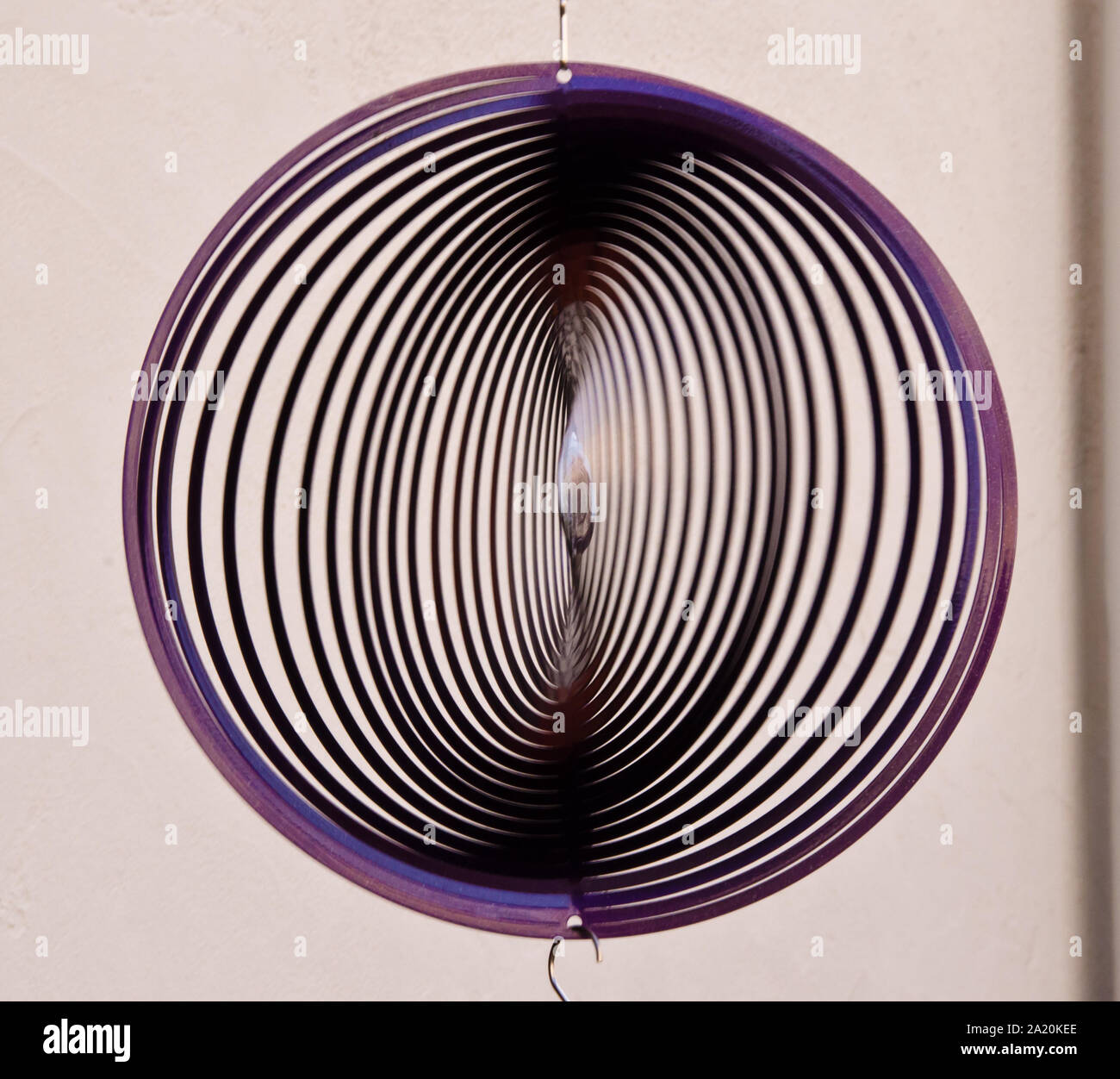 Visual illusion moving hi-res stock photography and images - Alamy