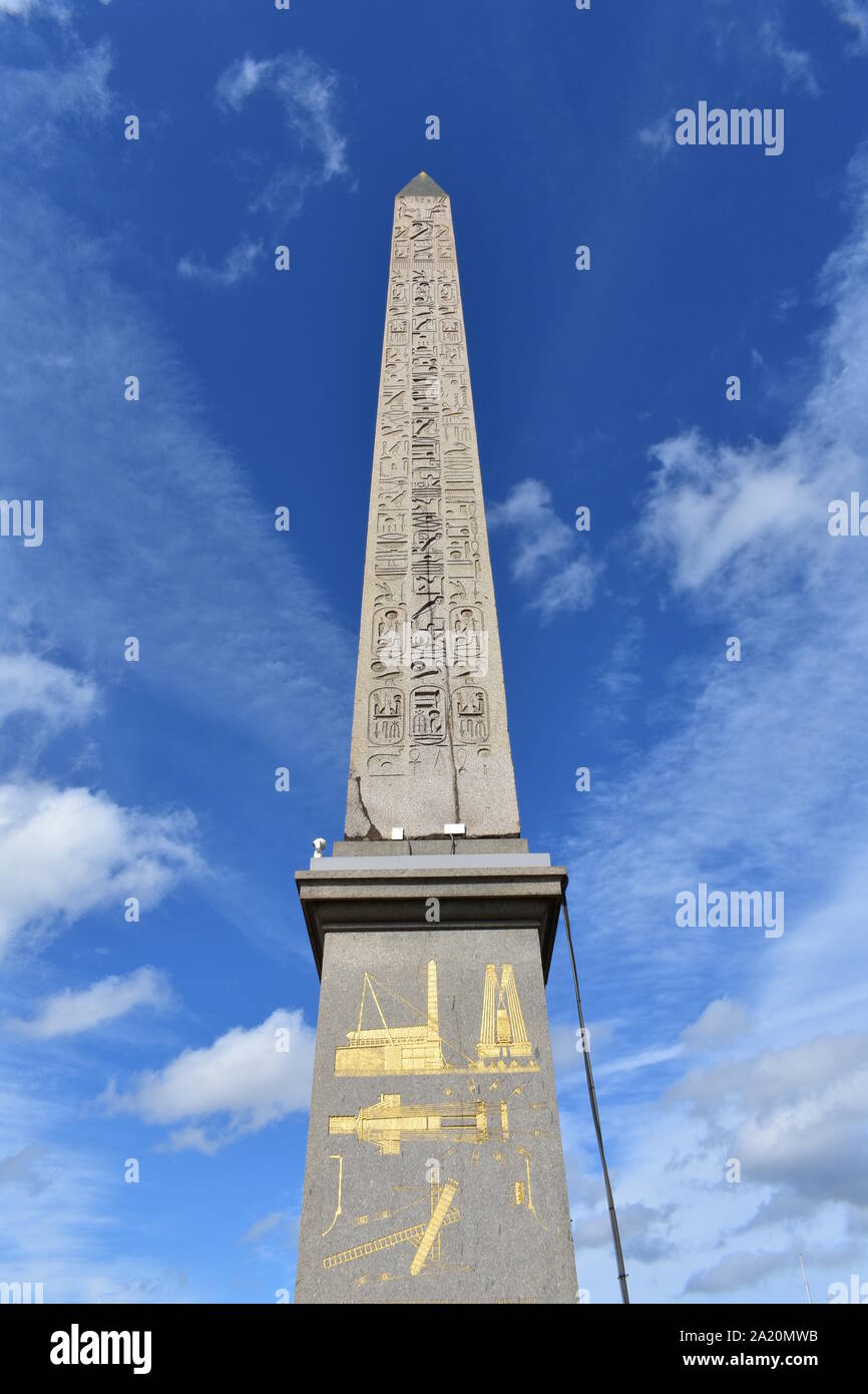 Egyptian obelisque hi-res stock photography and images - Alamy