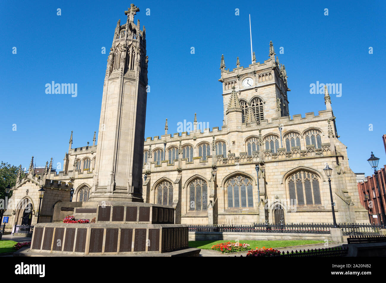 Manchester all saints hi-res stock photography and images - Alamy