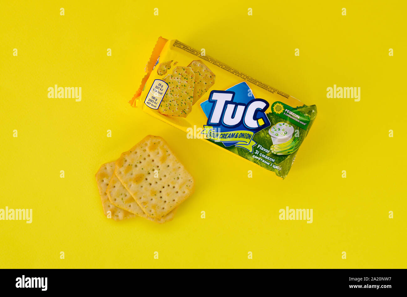 Cookie crisp logo hi-res stock photography and images - Alamy