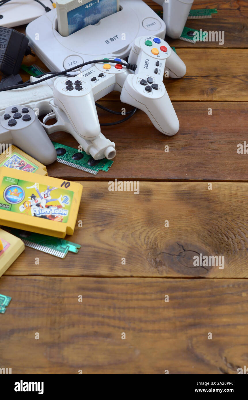 8bit mario hi-res stock photography and images - Alamy