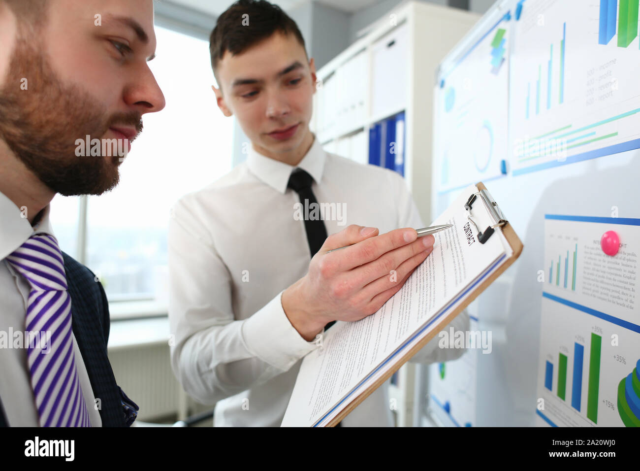 Manager look hi-res stock photography and images - Alamy
