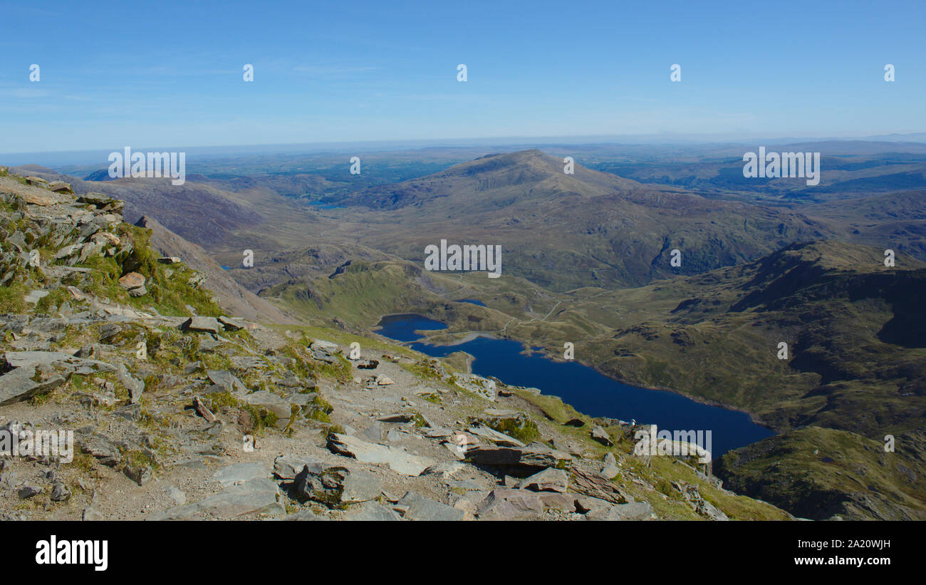 Ranger path snowdon hi-res stock photography and images - Alamy