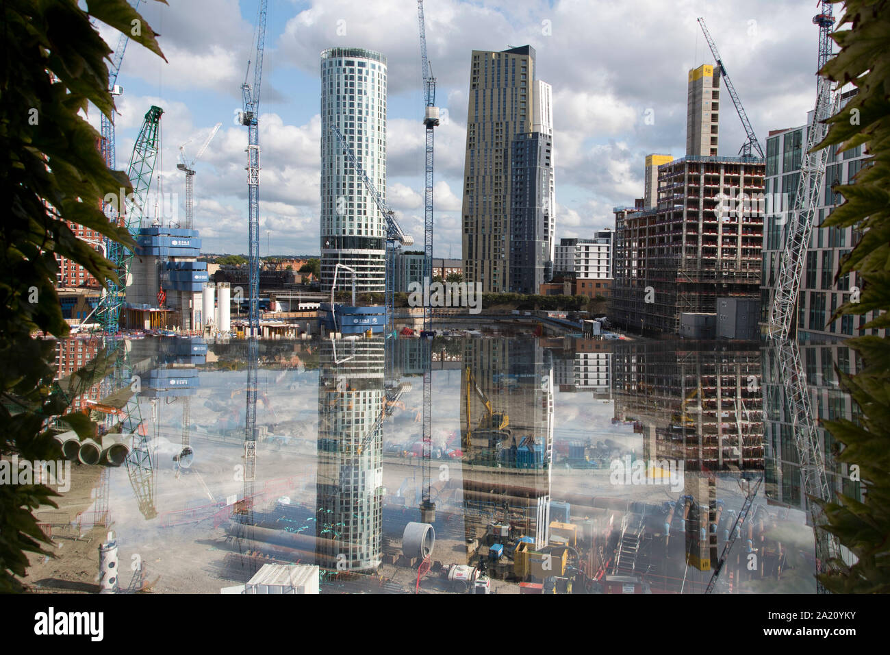 Battersea square hi-res stock photography and images - Alamy