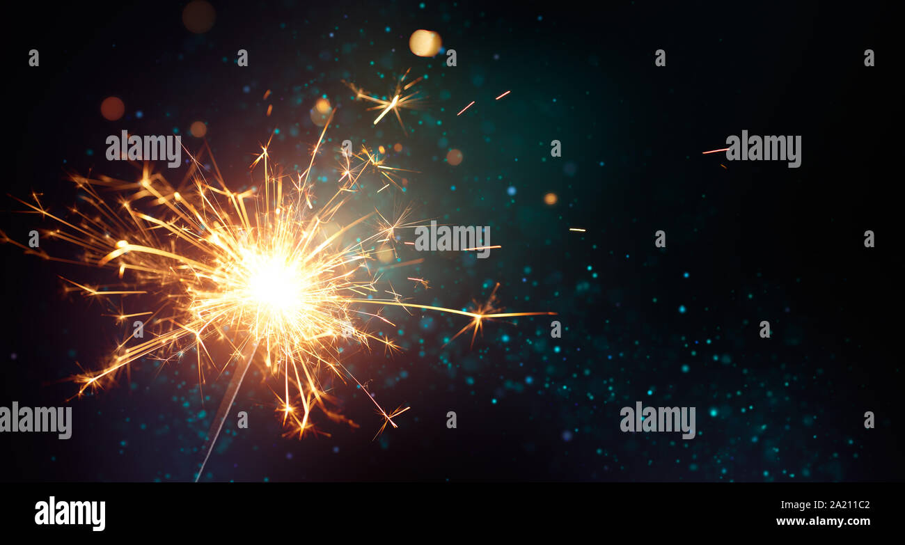 Celebration sparkler hi-res stock photography and images - Alamy