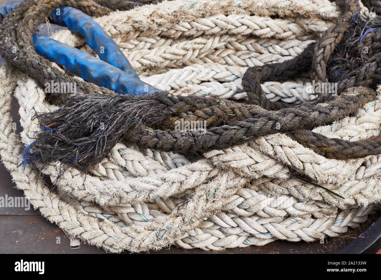 Rope in a pile Stock Photo - Alamy