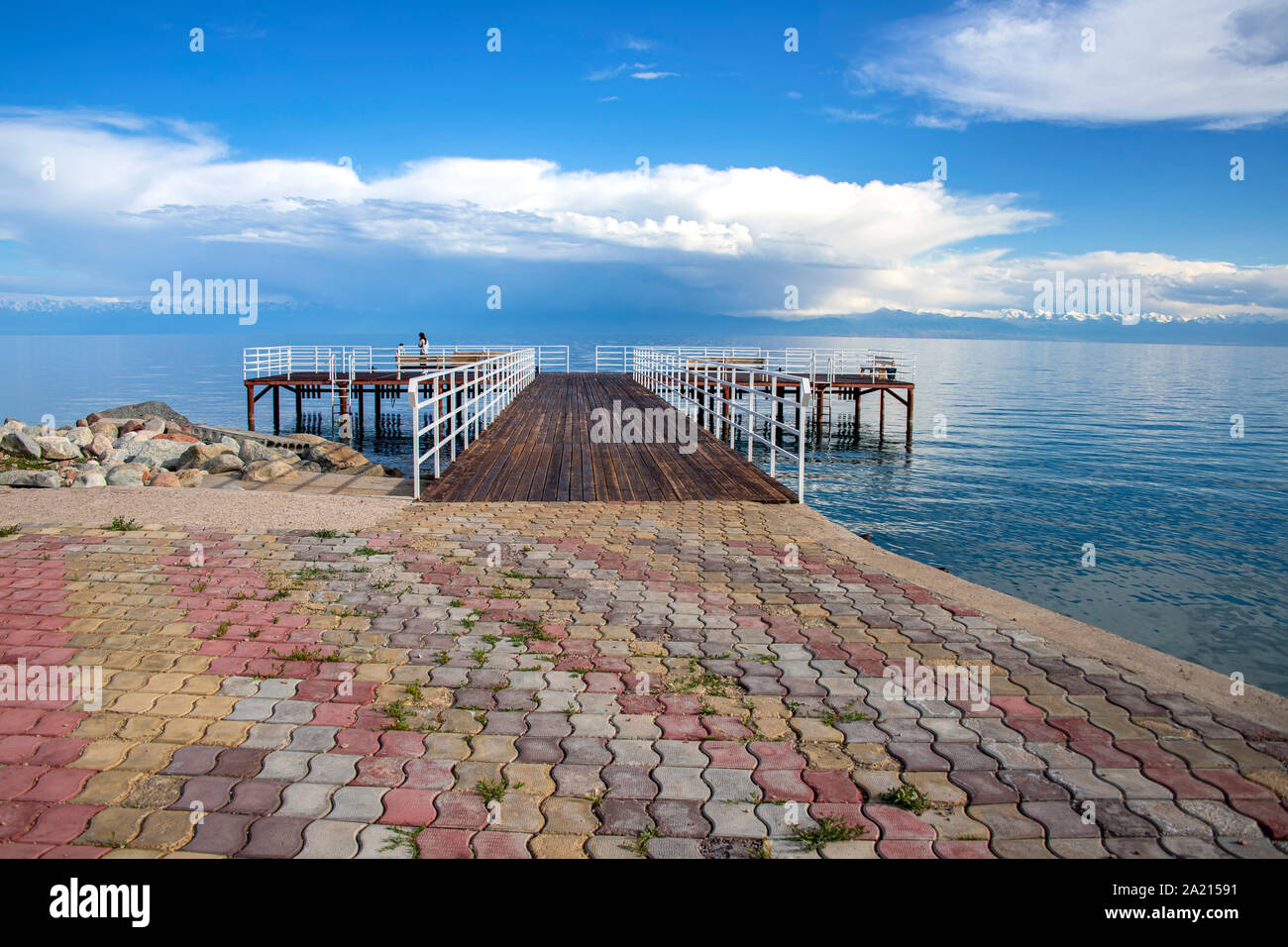 Issykkul hi-res stock photography and images - Alamy